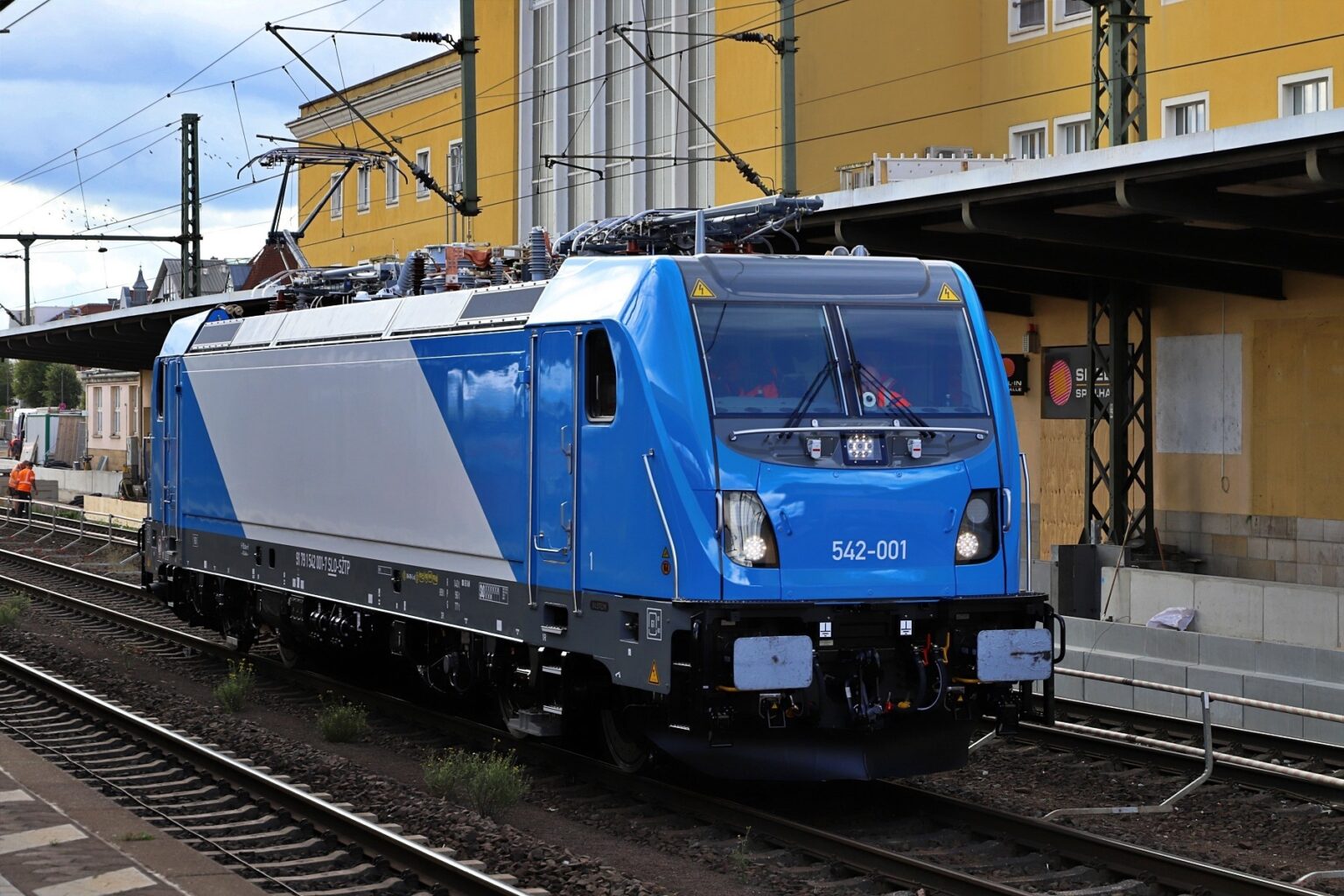 Lokomotiva Traxx uspešno preskušena - SŽ-Tovorni promet, d. o. o.